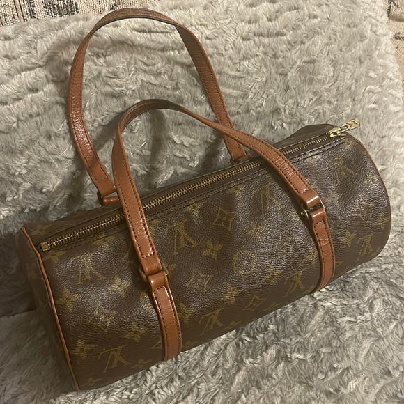 Louis Vuitton | Bags | Louis Vuitton Papillon Bag In Monogram Canvas ...
